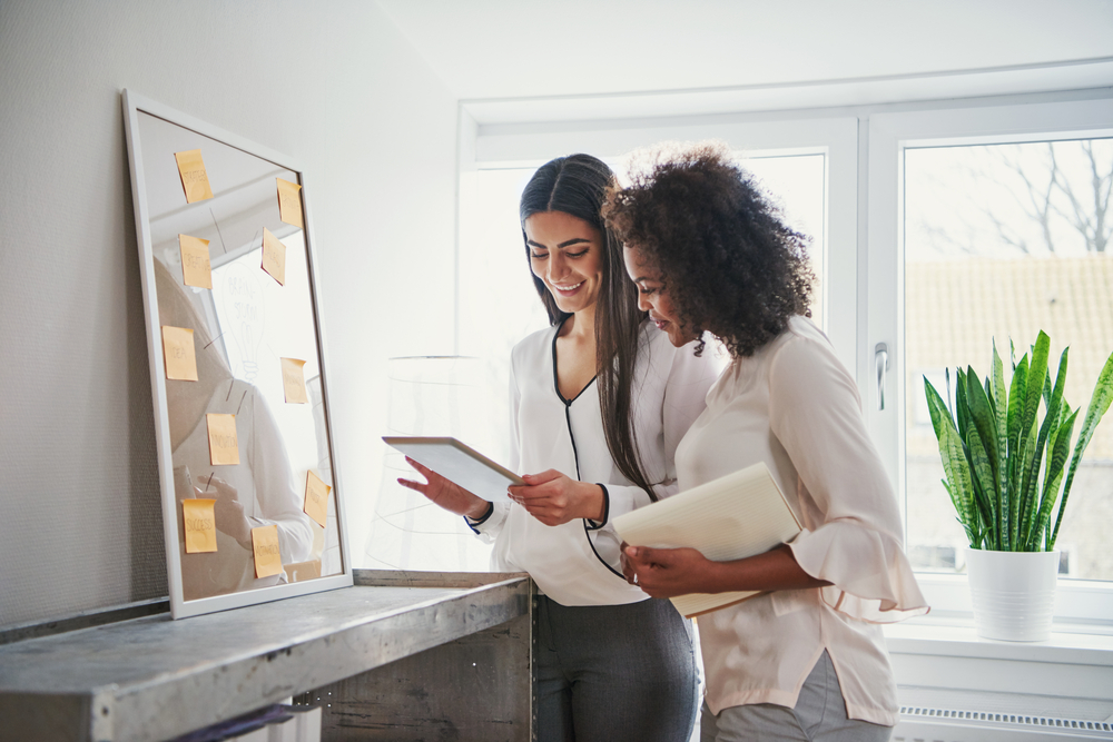 Leaders Grow And Thrive When They Build Community